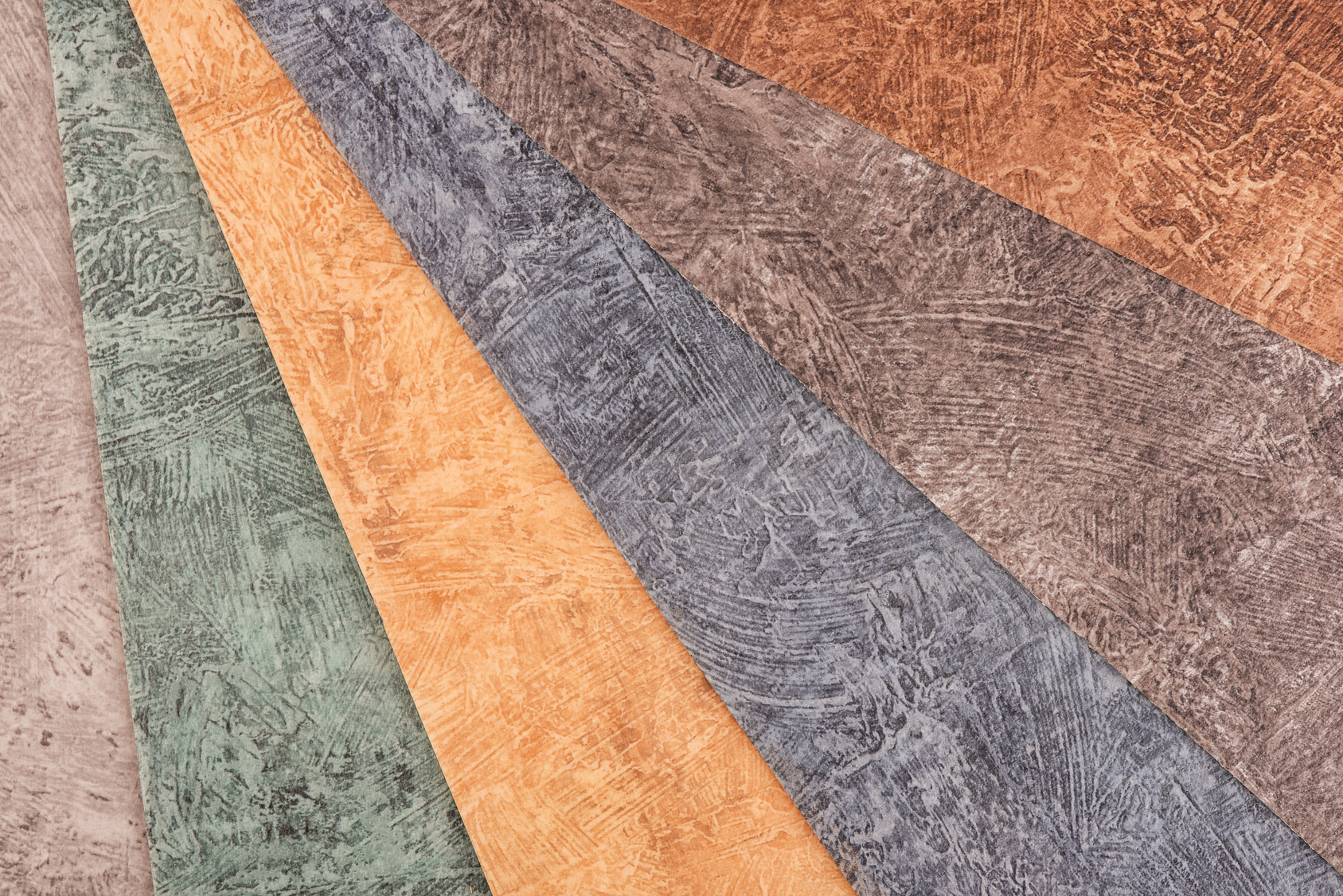 Comment nettoyer et entretenir un sol en lino ? - Les Astucieux